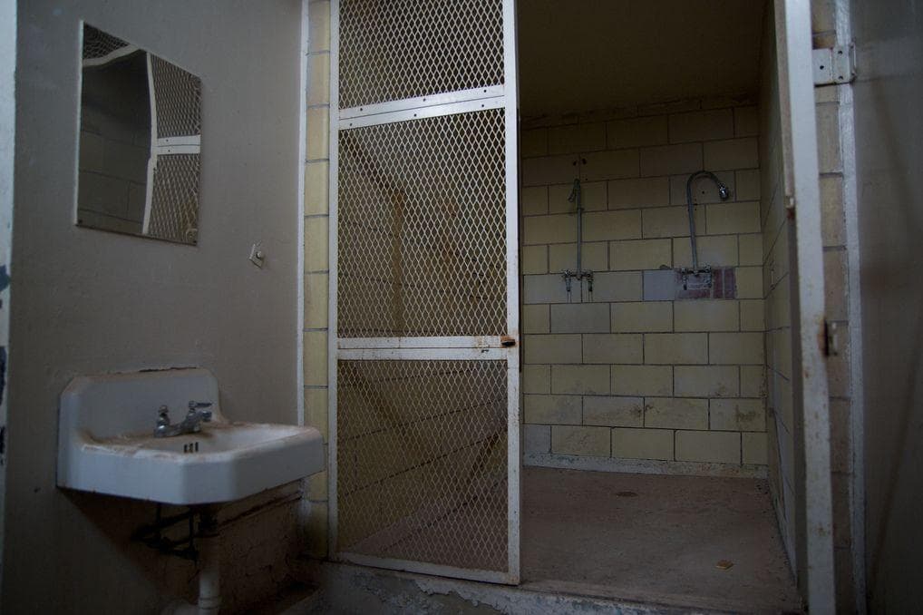 What's It Like Living On Death Row?