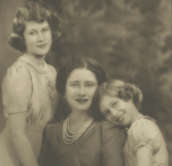 18 Photos of Young Queen Elizabeth II You've Never Seen Before