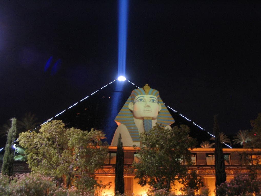 The Most Dazzling Las Vegas Ghost Stories Ever Told