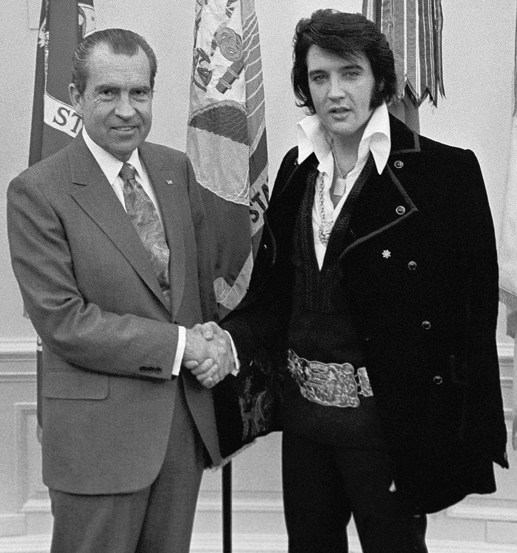 13 Conspiracy Theories About The Death Of Elvis Presley