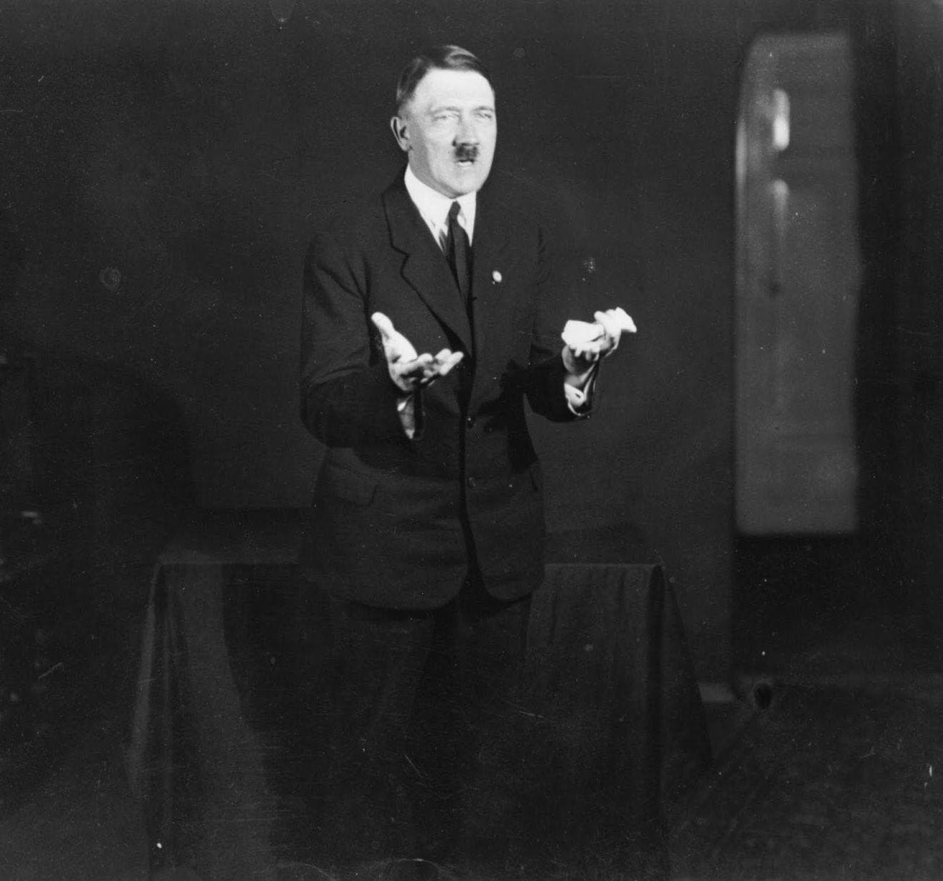 The Rare Photos of Hitler Practicing Hate Speeches In Front Of The Mirror