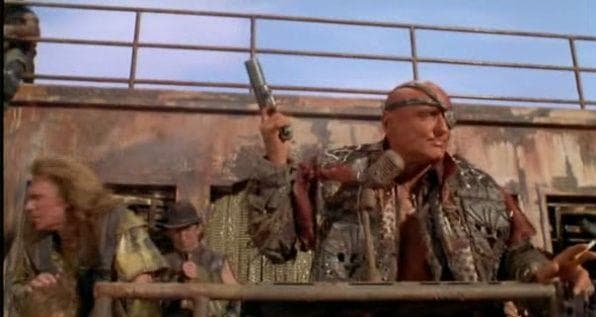 Not Only Was 'Waterworld' A Complete Flop, It Was An Utter Disaster ...