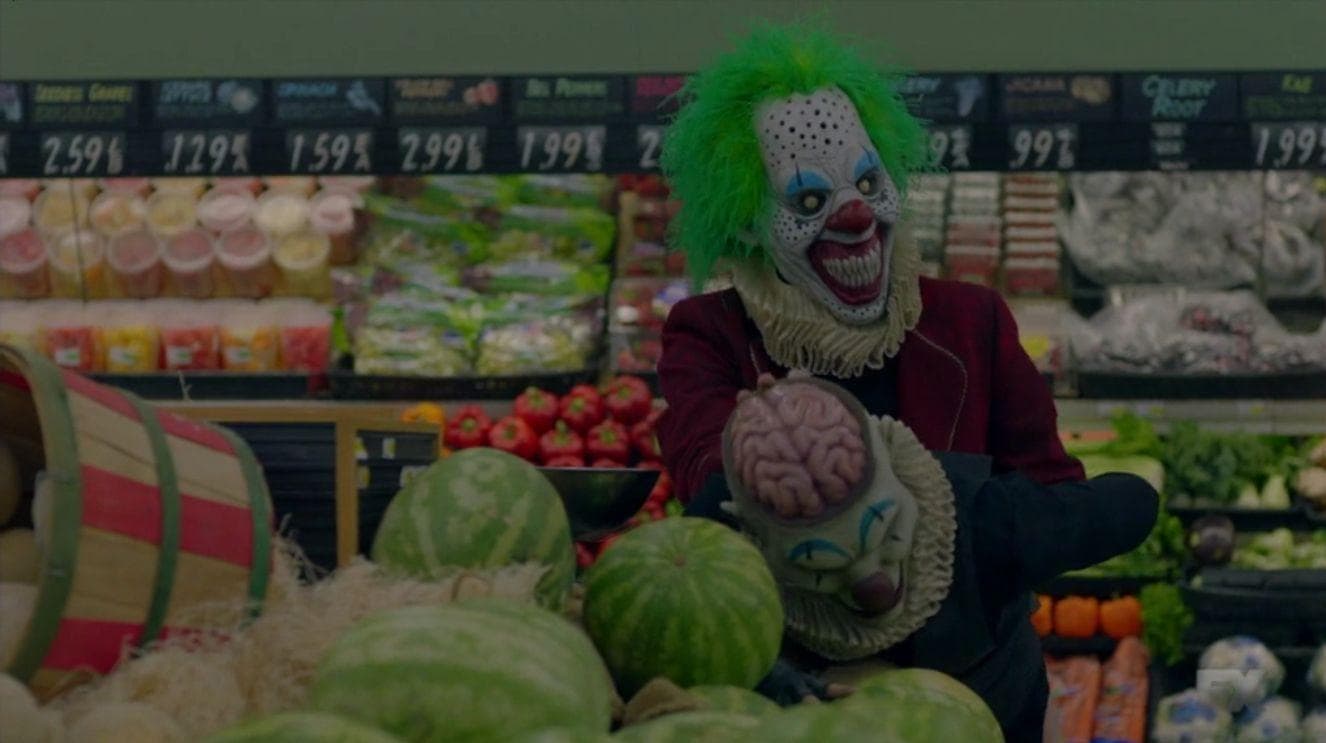 Ally On American Horror Story May Be Terrorizing Herself - With ...