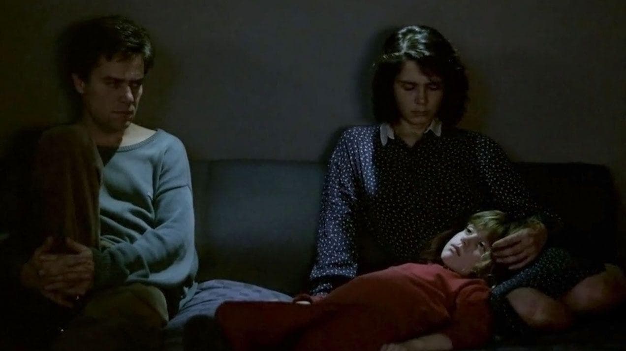 13 Signs Your Father Is About To Become A Family Annihilator