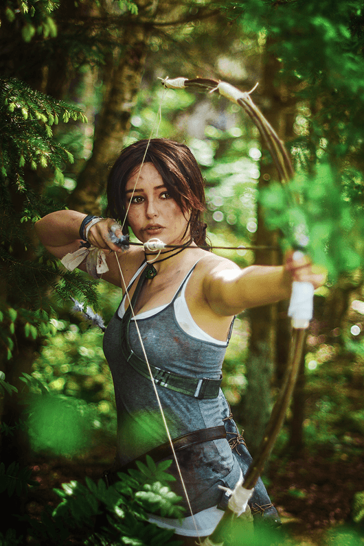 18 Best Lara Croft Cosplay Costumes Ever, Ranked By Fans