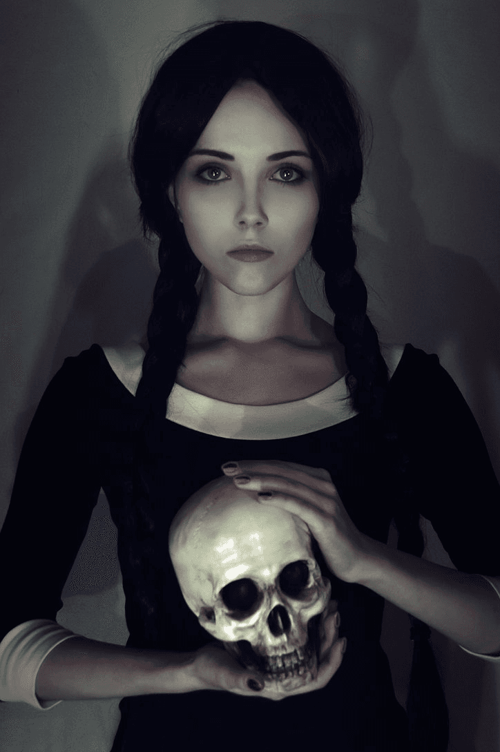Weirdly Sexy Wednesday Addams Cosplays That Will Make You Feel ...