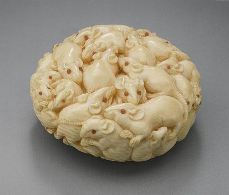 Random Super Weird And Interesting Historical Artifacts That Will ...