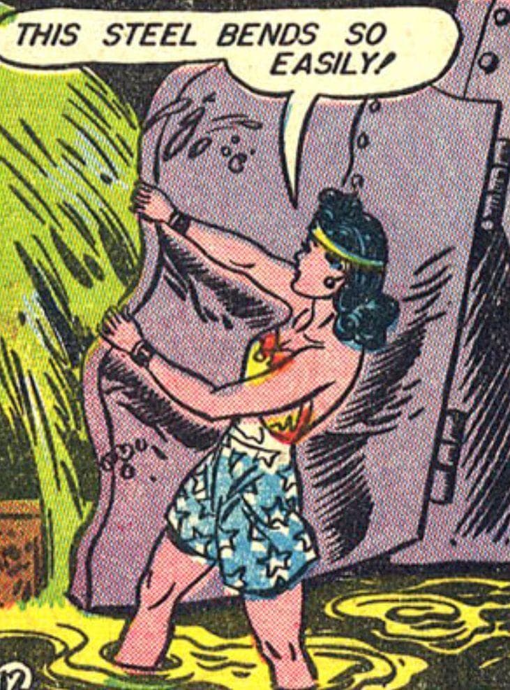 14 Wonder Woman Costumes From The Comics, Ranked By Practicality