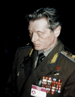 Did The USSR Cover Up The Deaths of the First Humans in Space?