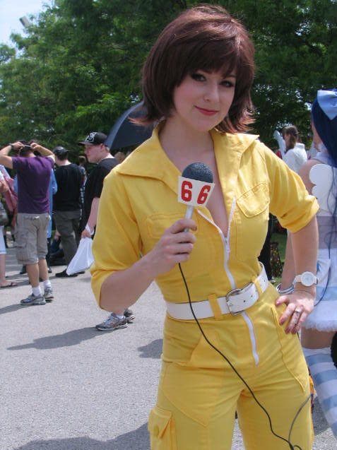 16 Sexy April Oneil Cosplays That Will Make You Say Cowabunga