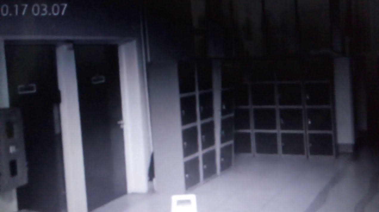 No One Can Debunk This Creepy Footage Of A Ghost Caught On A School ...