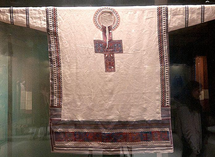 Stunning Garments Recreated From Piles Of King Tut's 3,400-Year-Old Laundry