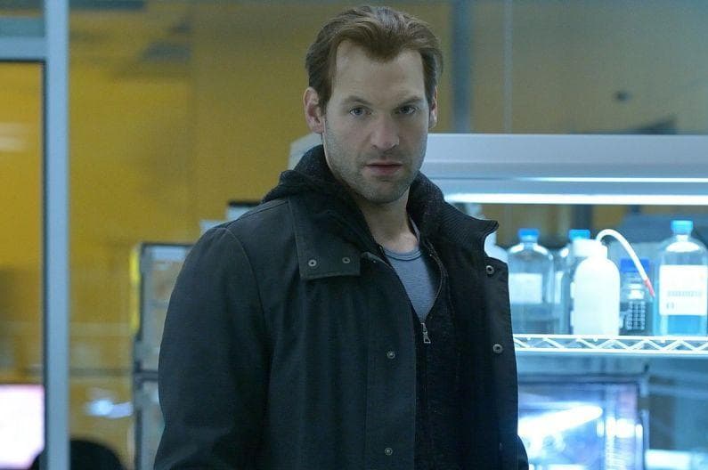 Wigs Worn By Actors In TV And Movies That Were Practically Their Own ...