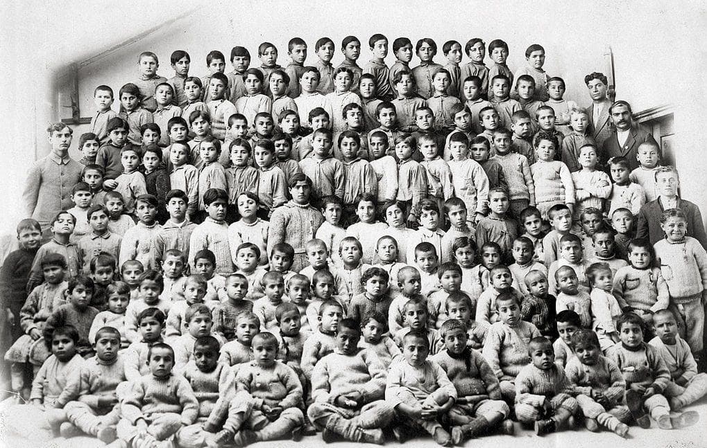 How Orphans In The 1800s Were Auctioned Off To The Highest Bidder