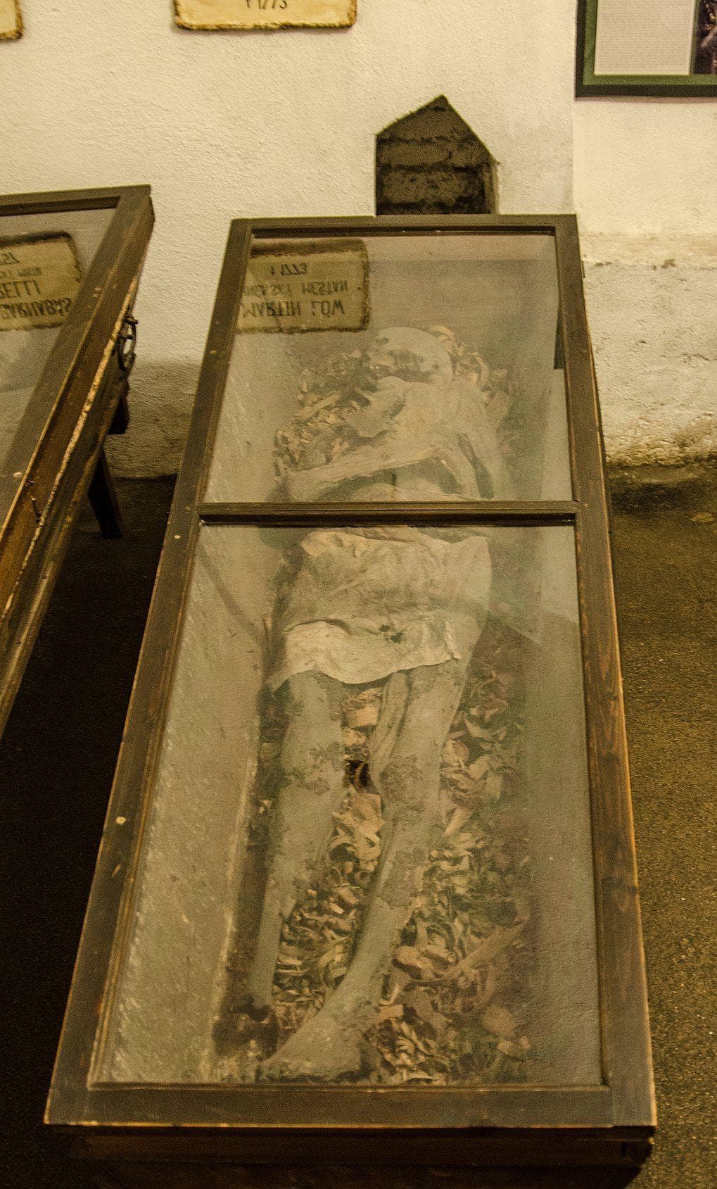 A Look Inside The Unsettling Roman Crypt So Creepy Even The Marquis de ...