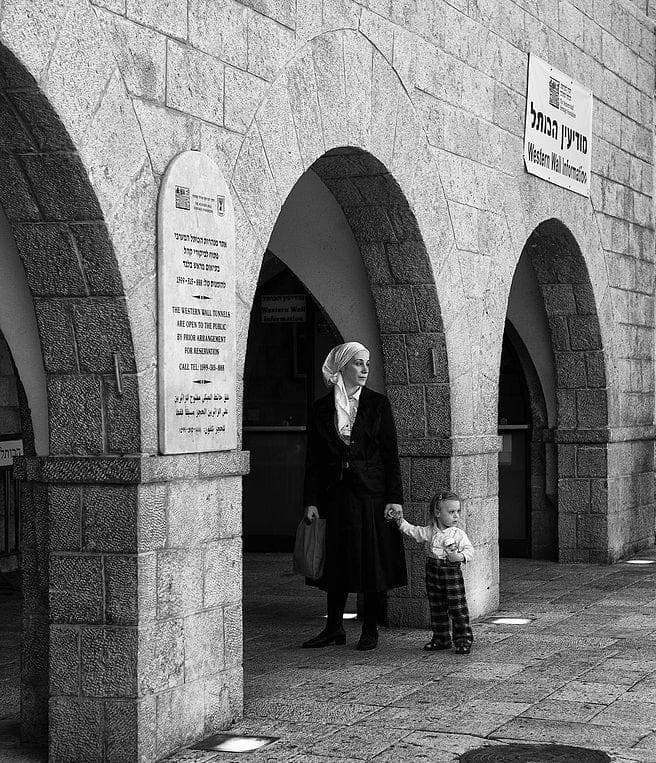 12 Ridiculously Repressive Rules From Hasidic Judaism