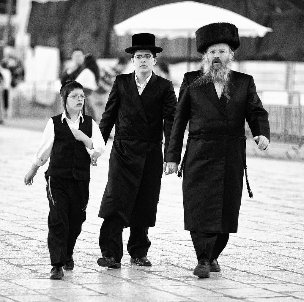 12 Ridiculously Repressive Rules From Hasidic Judaism