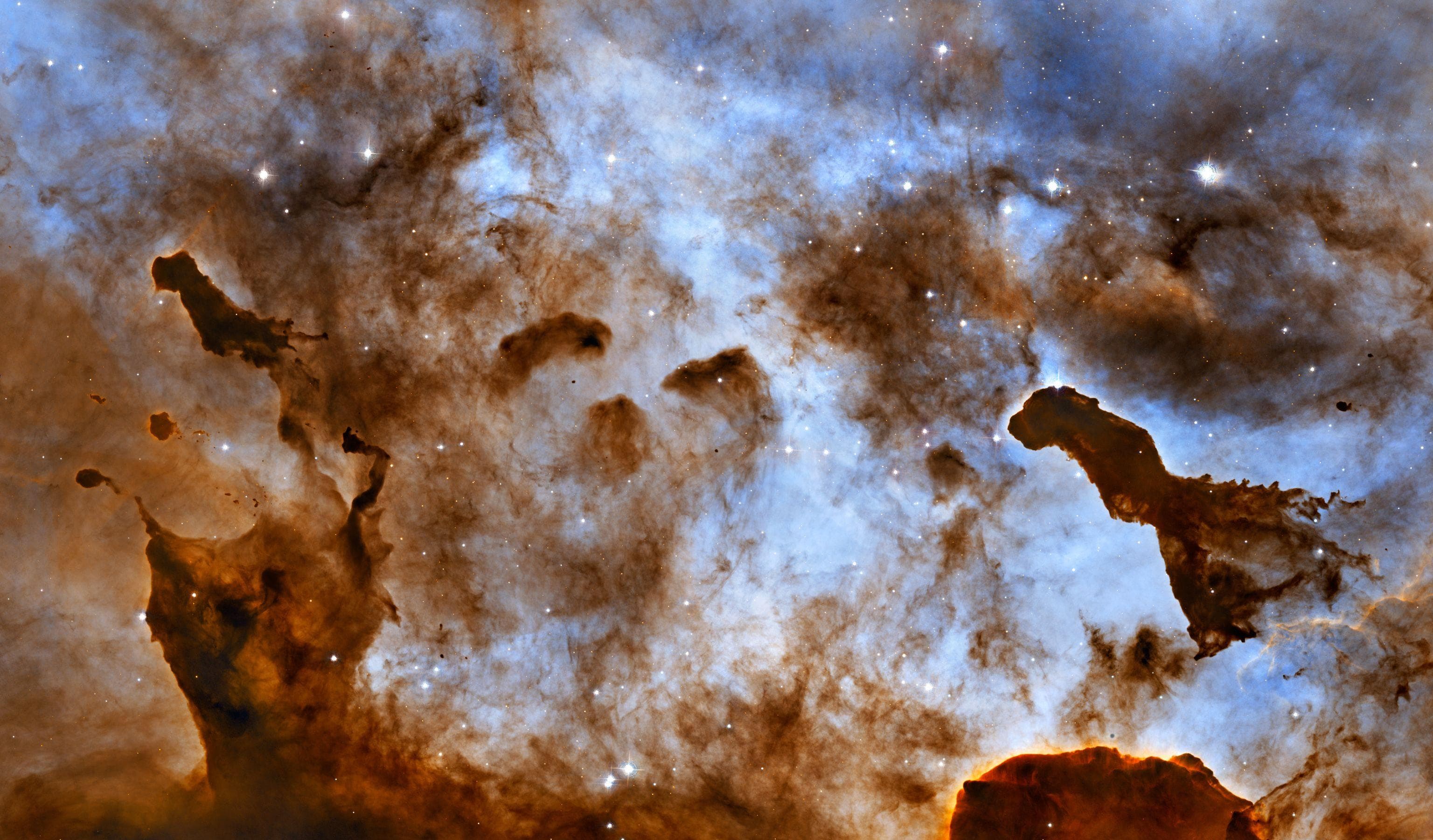 19 Creepy Astronomy Photos of Space, Planets, and More