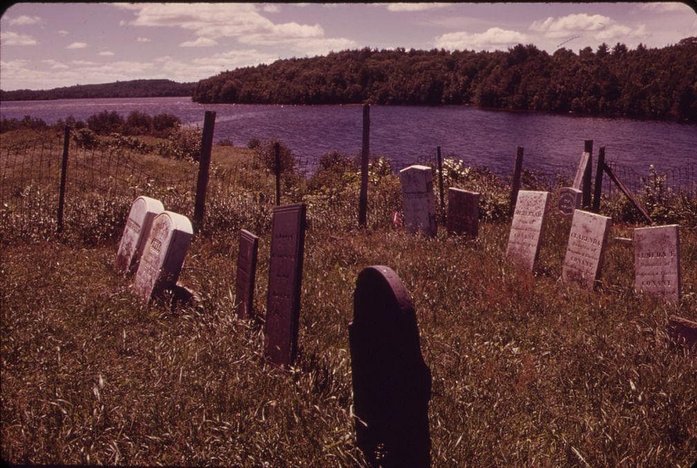 12 Myths and Misconceptions About Dead Bodies