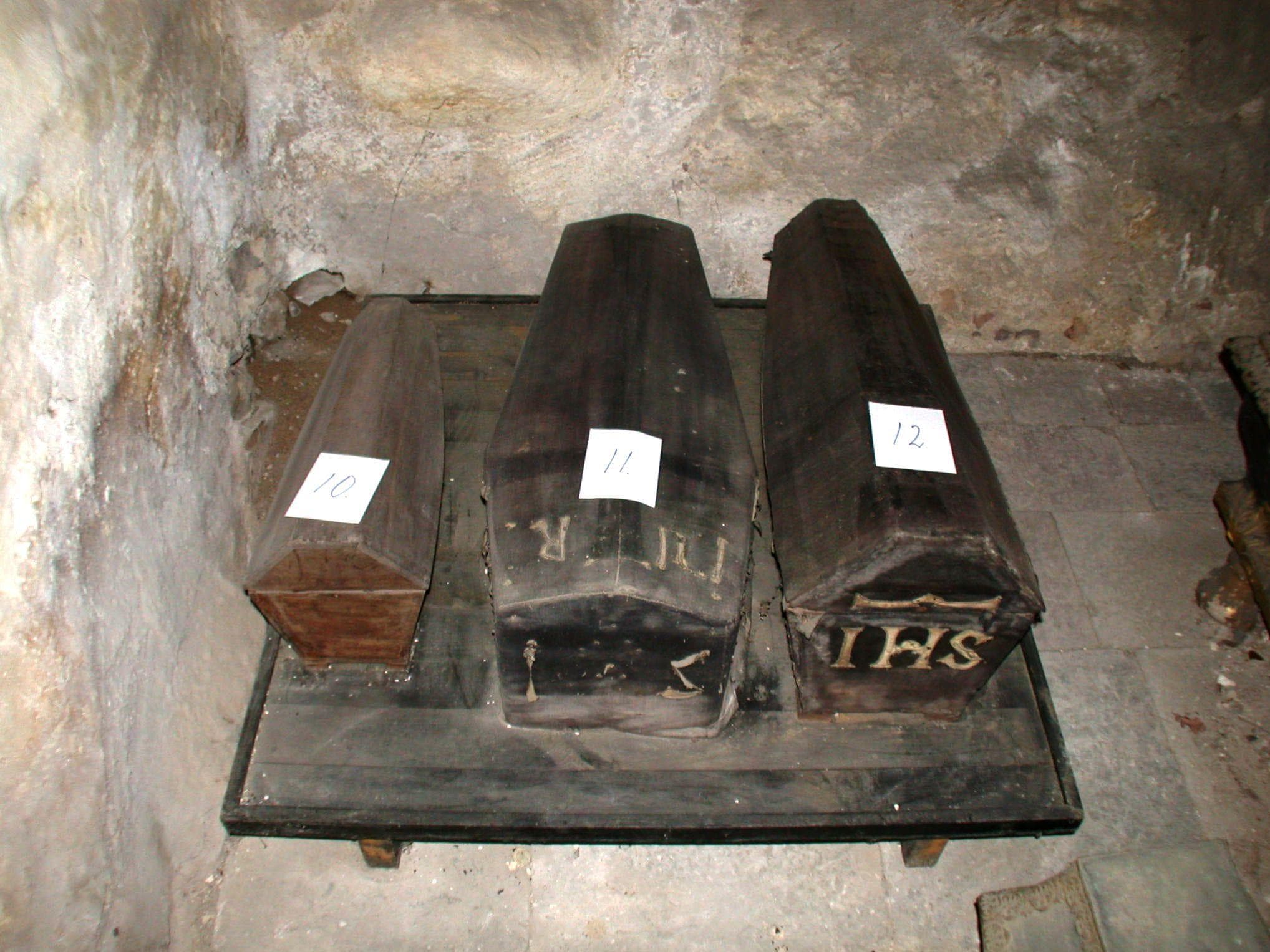 Here's Everything You (Never) Wanted To Know About Coffin Birth