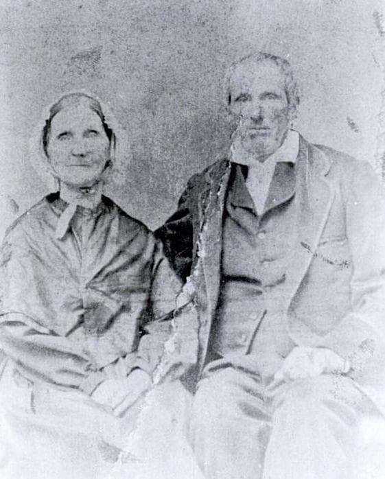 The Brutal Murder Of The Beloved DeFoor Family Is Still Unsolved To ...