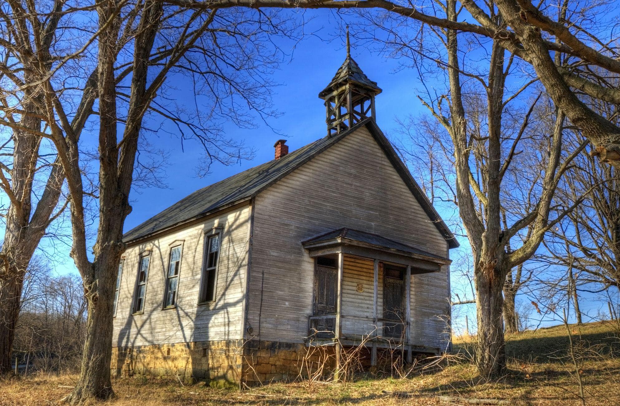 18 Super Creepy Pictures of Abandoned Schools