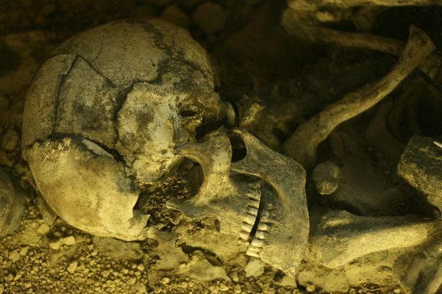 The Ancient Ram Is Britain's Most Haunted Inn, And It's Crawling With ...