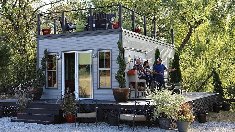 Despite What HGTV Tells You, Flipping Houses Is Actually Really Hard