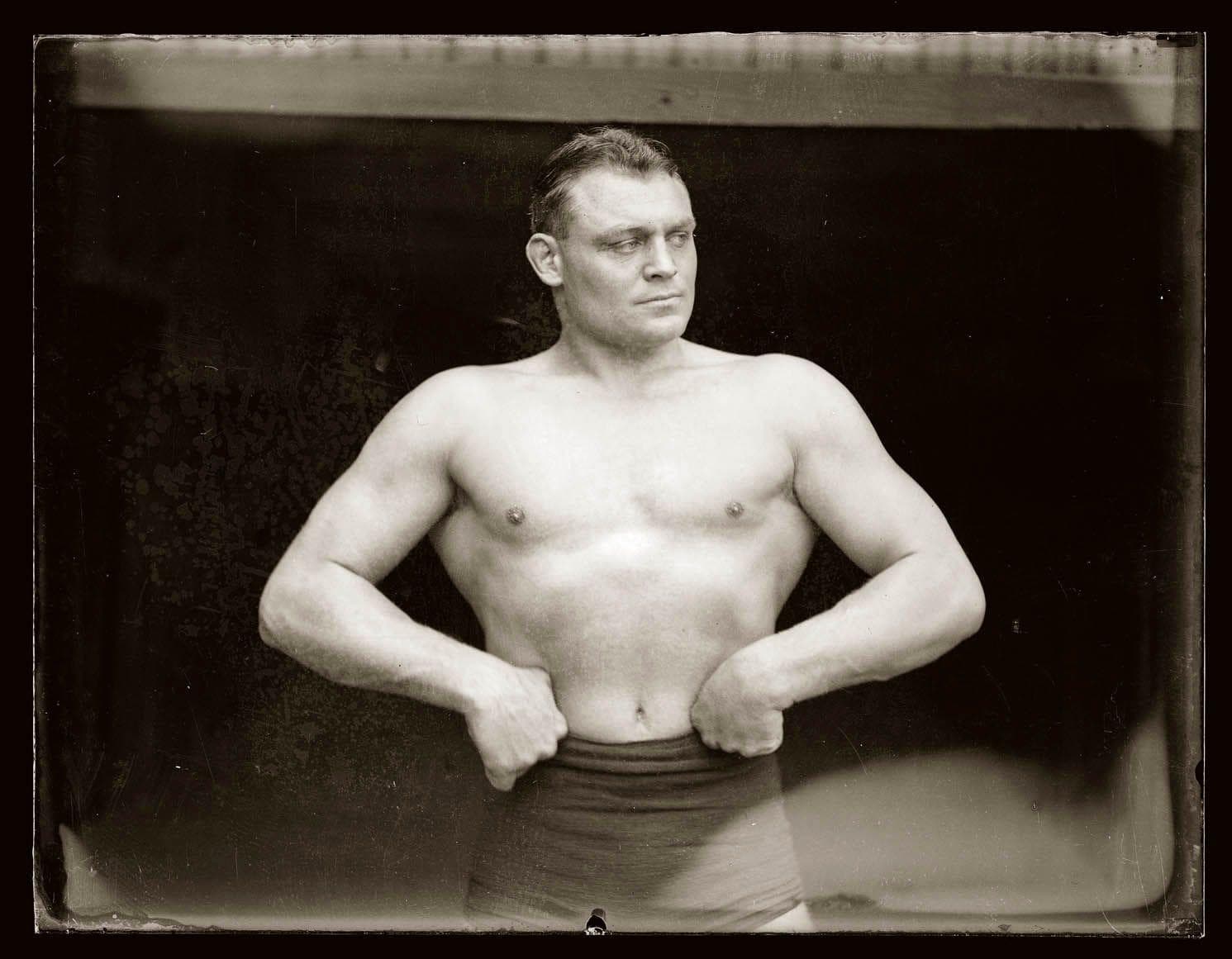 Australian Criminals In The 1920s Were Allowed To Have Photoshoots For ...