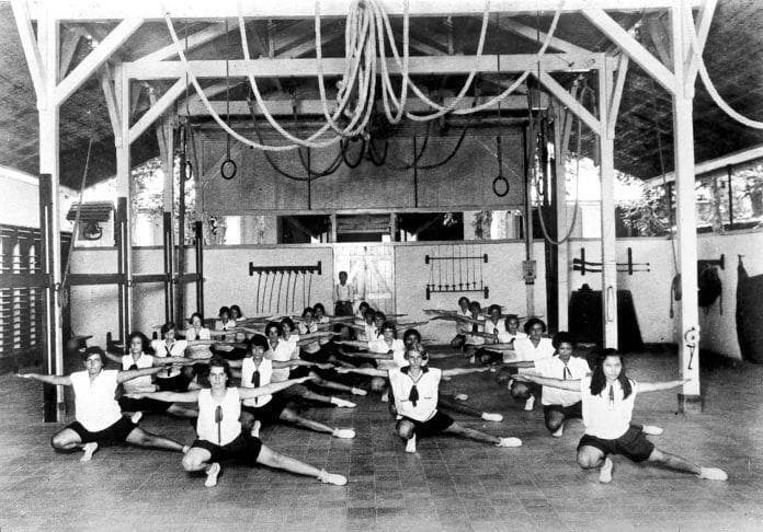 These Old-Timey Photos of Women Working Out Prove Going To The Gym Has ...