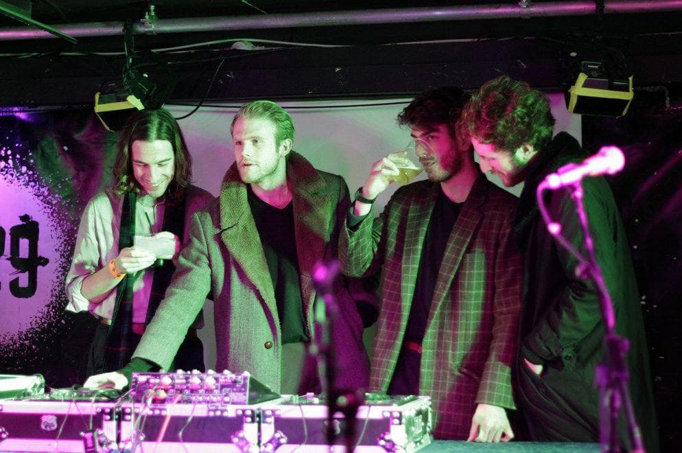 Raves In The '90s Were Dramatically Different Than Whatever Is Going On ...