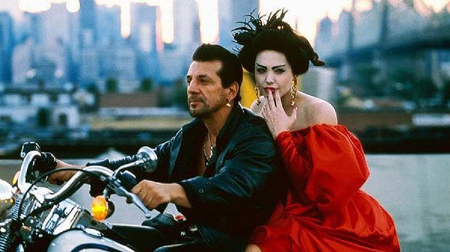 The Tragic Life of Supermodel Gia Carangi