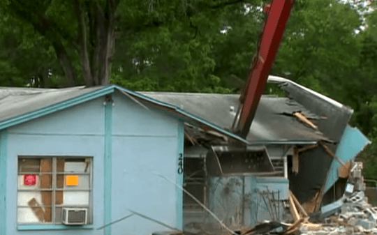 The History Of Sinkholes In Florida That Eat Entire Homes