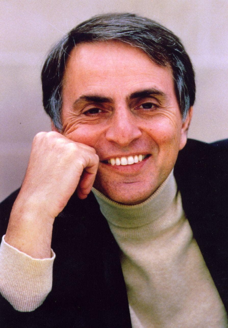 15 Fascinating Facts About Carl Sagan