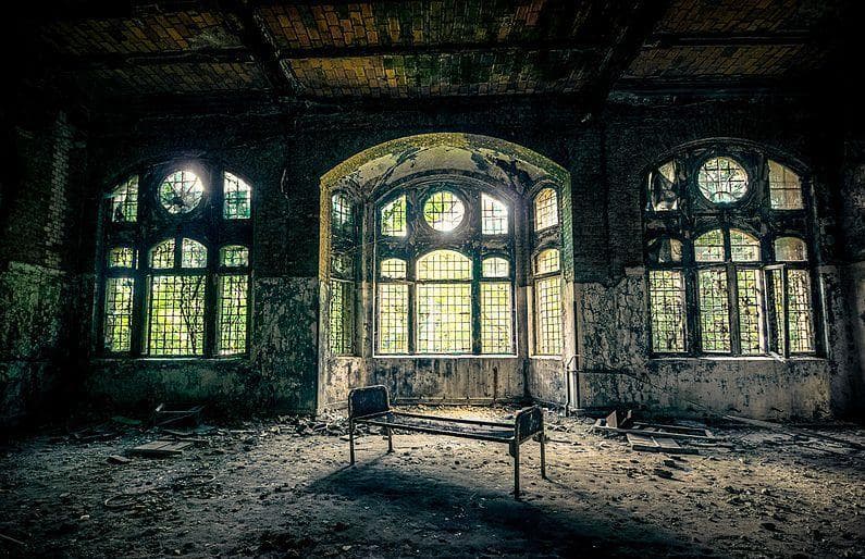 The Terrifying Beelitz-Heilstatten Hospital Is Allegedly Haunted By The ...