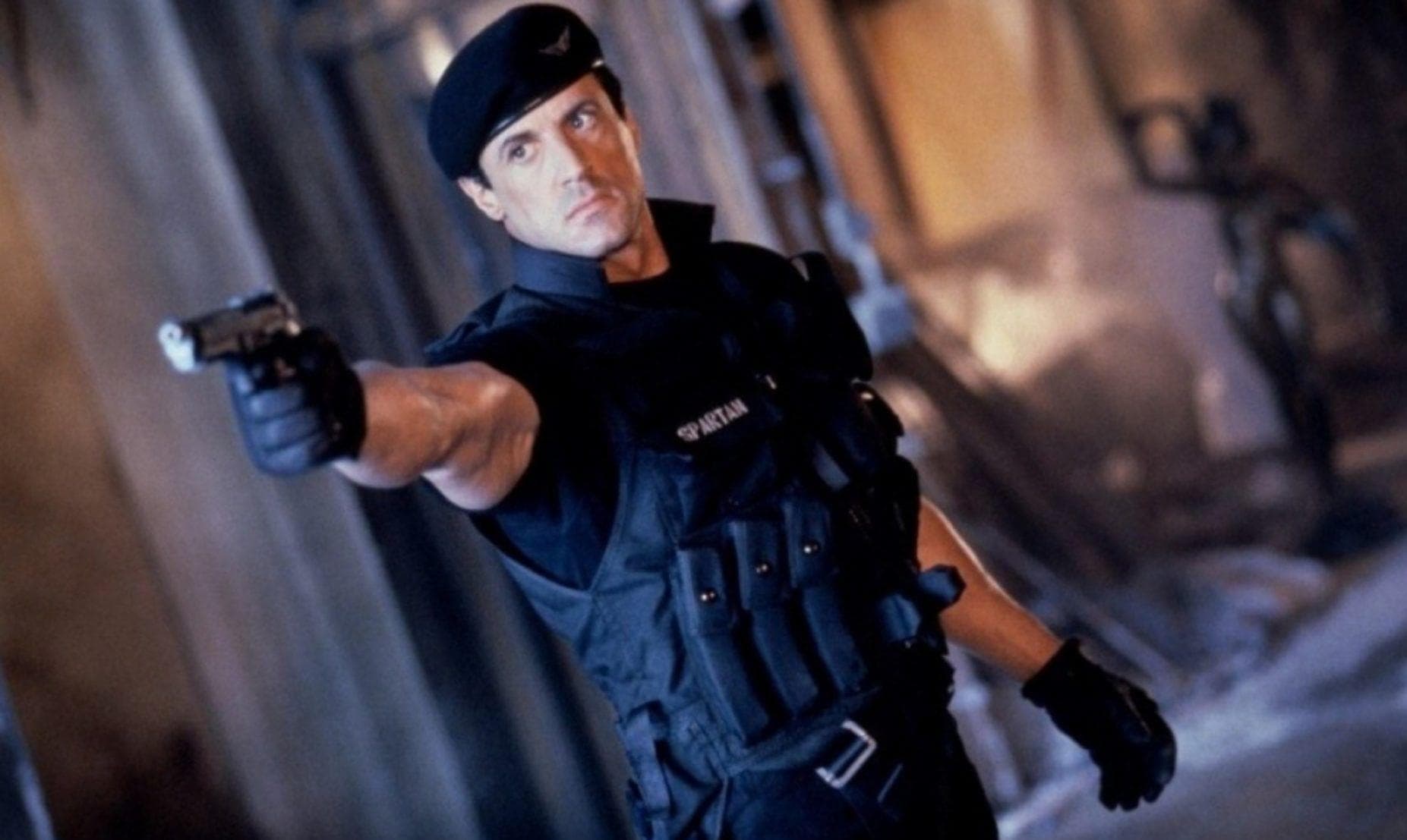 Demolition Man Remains One Of The Most Underrated Movies Of The '90s