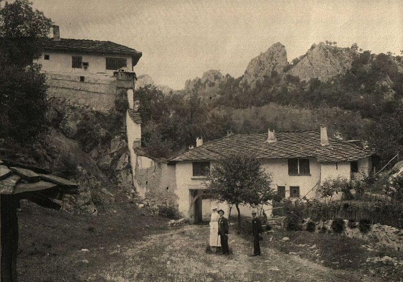 Why 13th-Century Bulgarians Were Given "Vampire Burials"