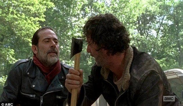 Things The Original Walking Dead Fans Hate About The TV Show