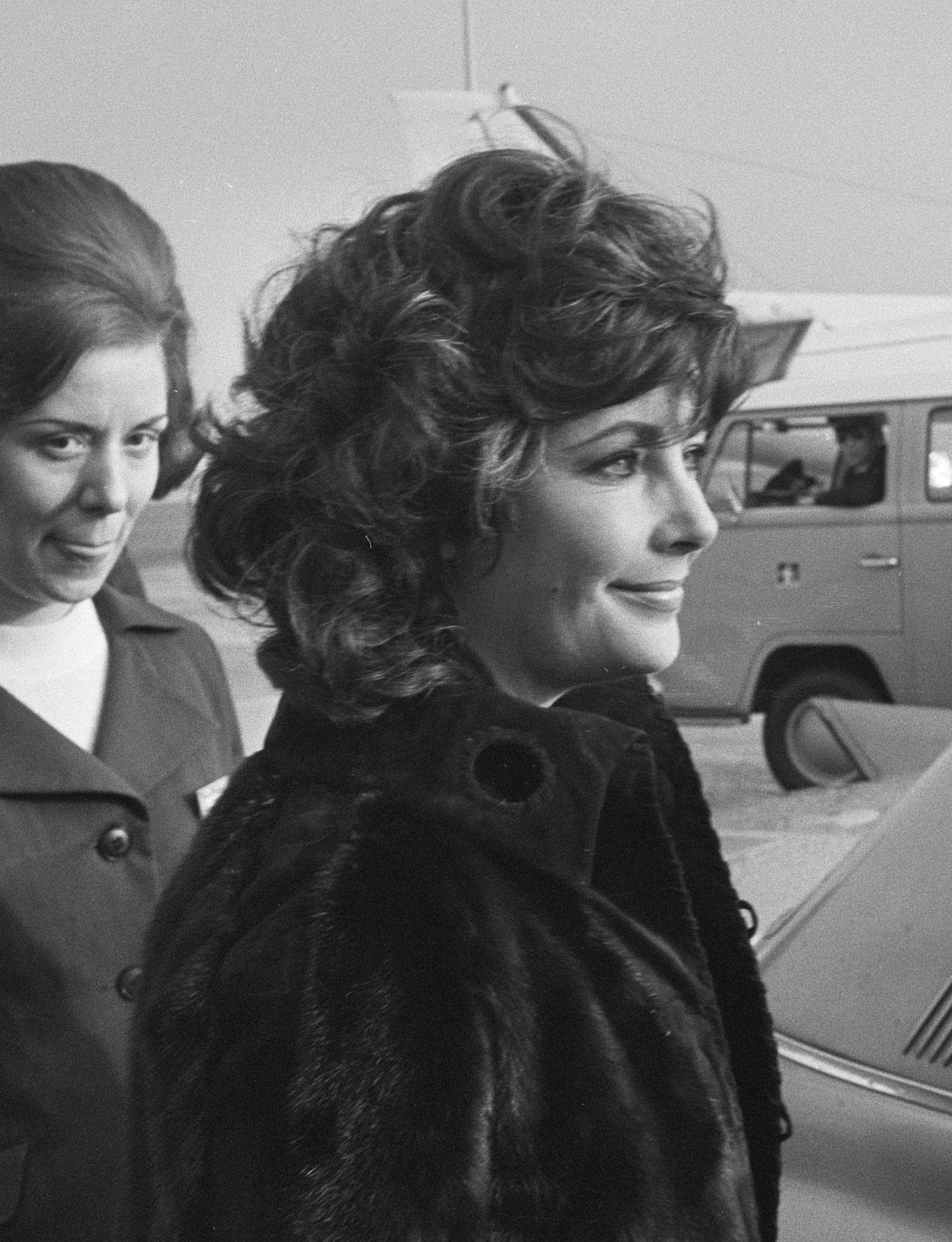 What Was The Trendiest Hairstyle The Year You Were Born?