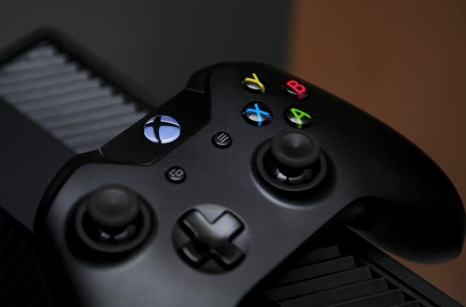 Why Do Video Game Controllers Have The D-Pad On The Left: A Quick ...