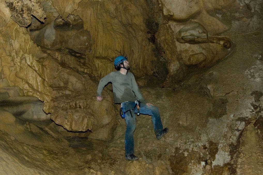 Over 100 People Couldn't Save John Jones From Suffocating While Trapped ...