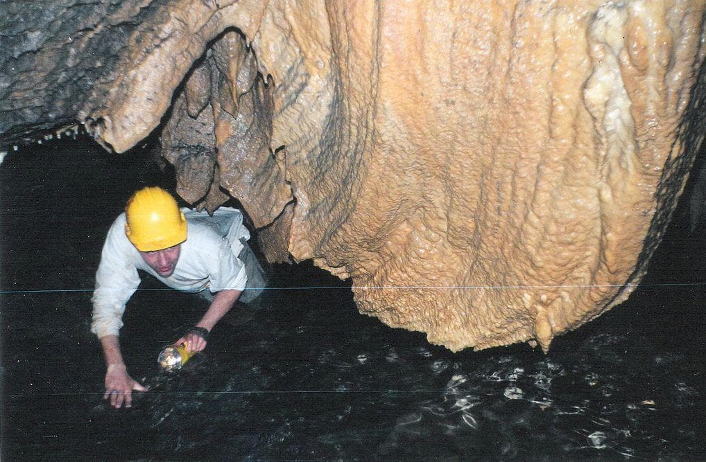 John Jones' Tragic Death at Nutty Putty Cave, Detailed