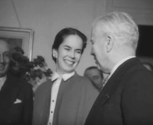 J.D. Salinger Was A Shockingly Creepy Womanizer Who Took Home Underaged ...