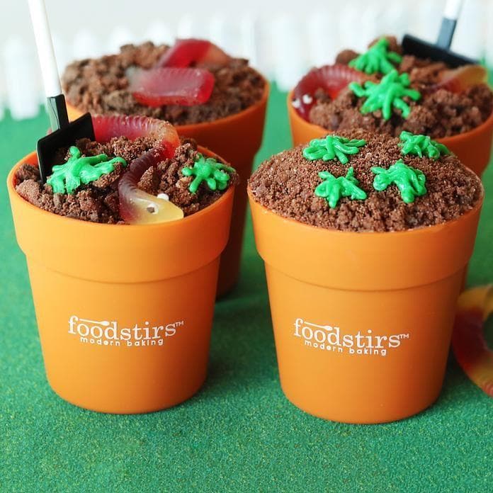 The 10 Best Baked Goods Subscriptions For Pastries, Sweets & Recipes