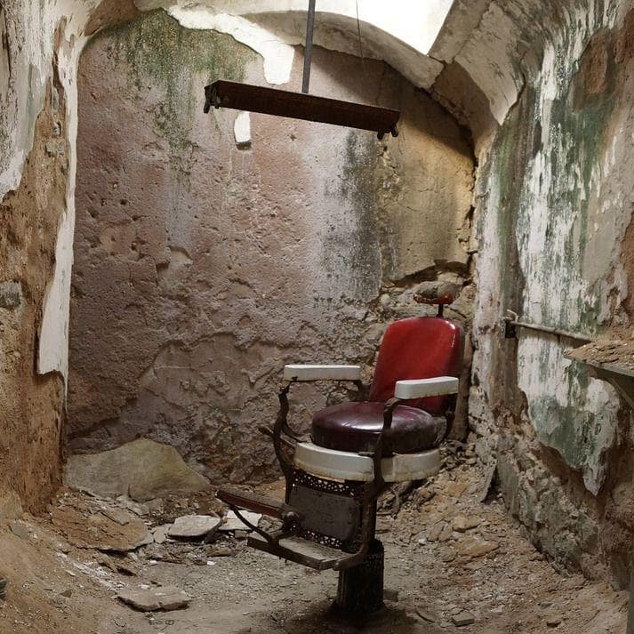 The Prison That Once Held Al Capone Is Now Haunted And Decrepit