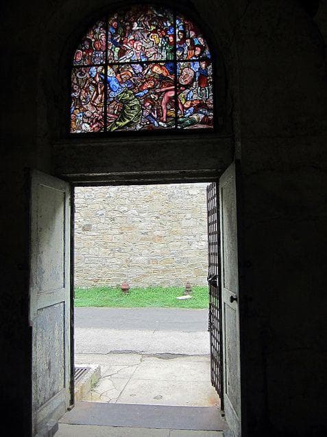 The Prison That Once Held Al Capone Is Now Haunted And Decrepit