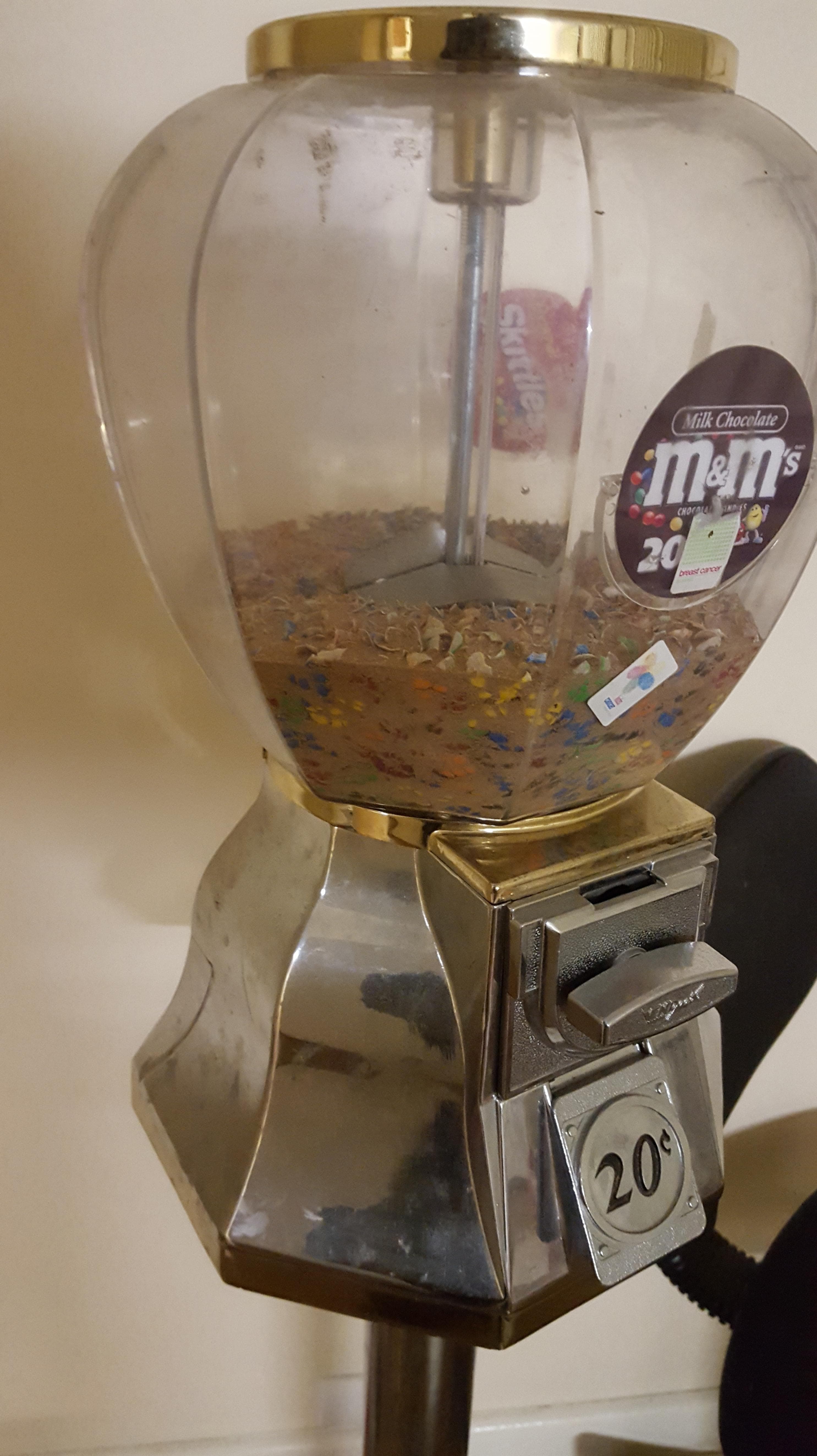 Jaw-Dropping Pictures Of Things Being Worn Down Over Time