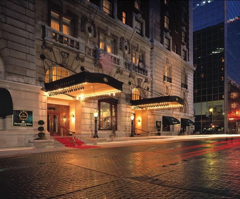 The Most Historic Bar In Every US State (50 Photos)