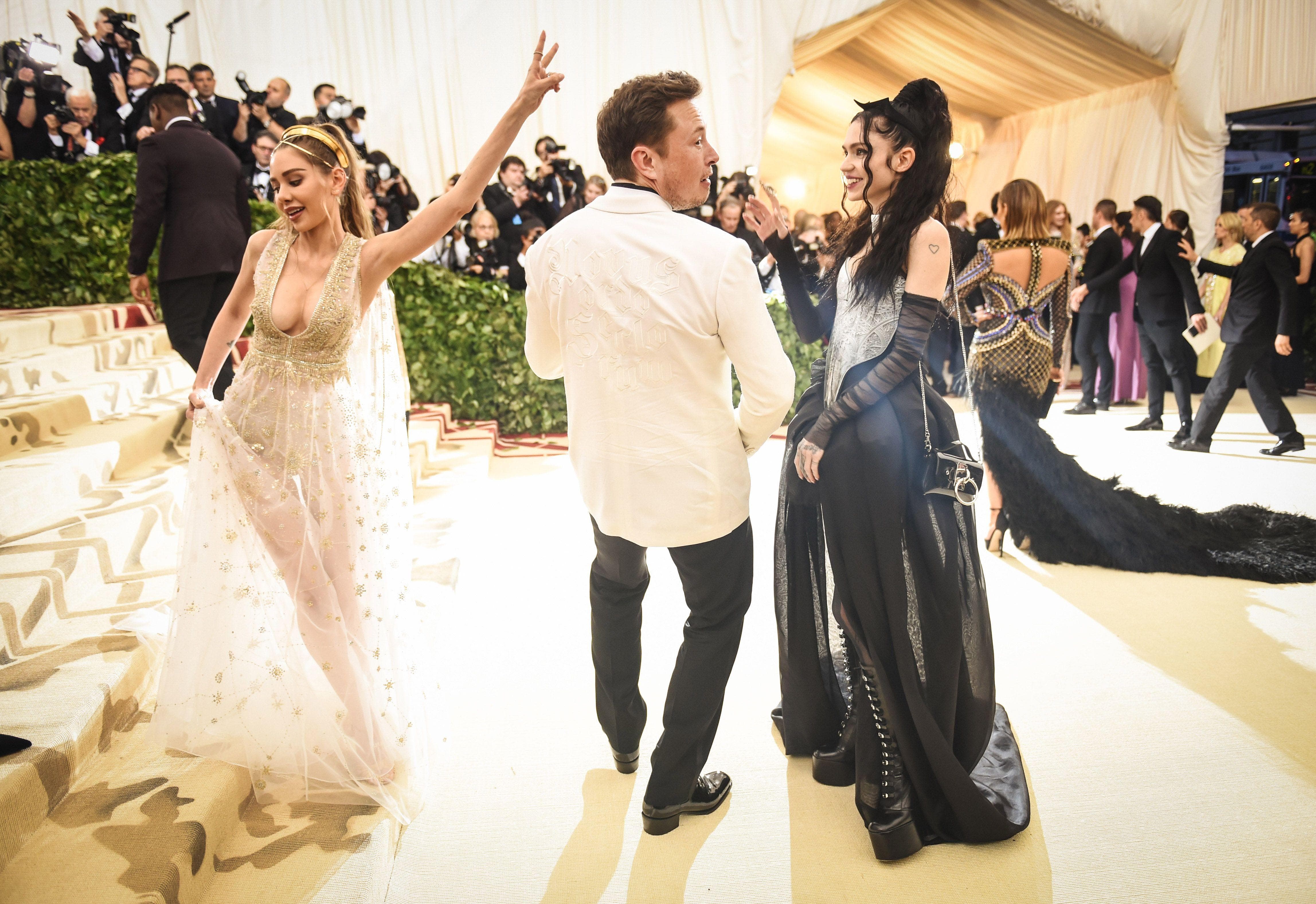 Who Is Grimes, The Pop Genius Who Just So Happens To Be Dating Elon Musk?