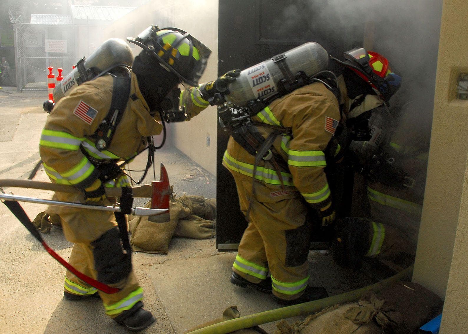 12 Retail Workers Share Their Store's Secret Verbal Codes